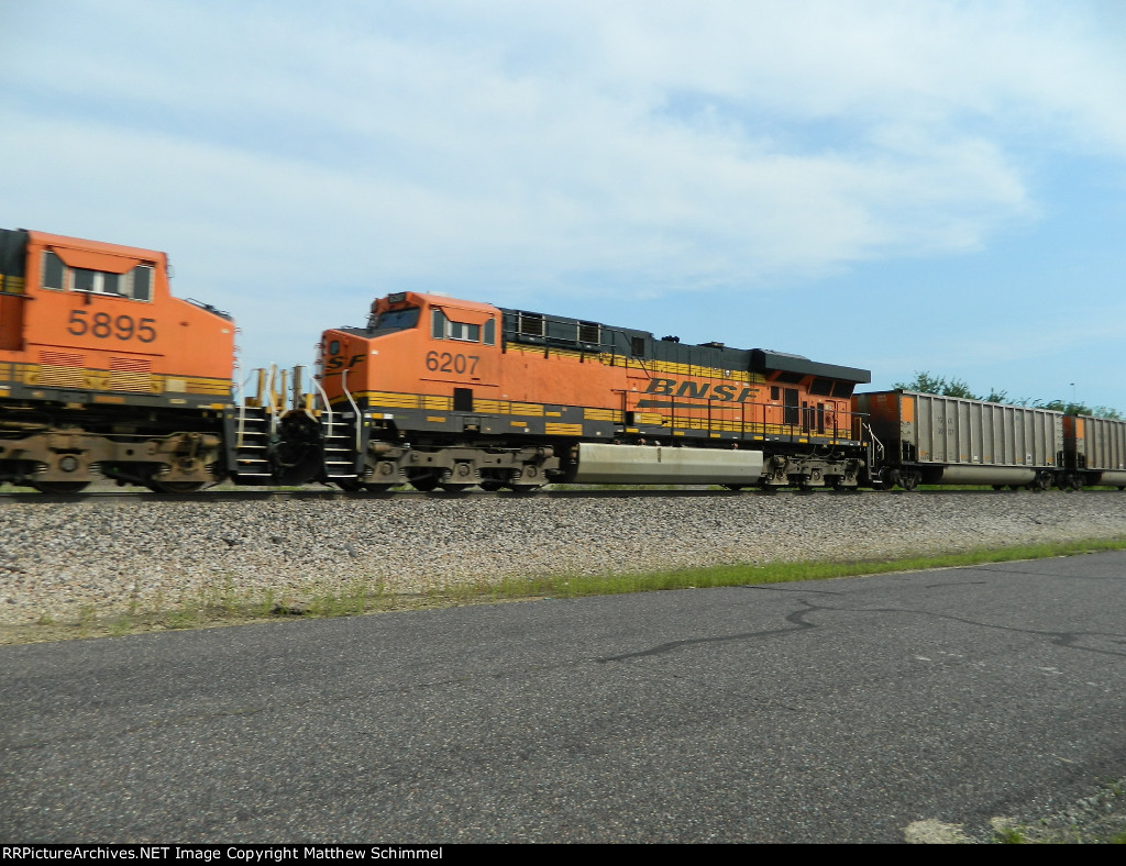 BNSF 6207 - DPU #1